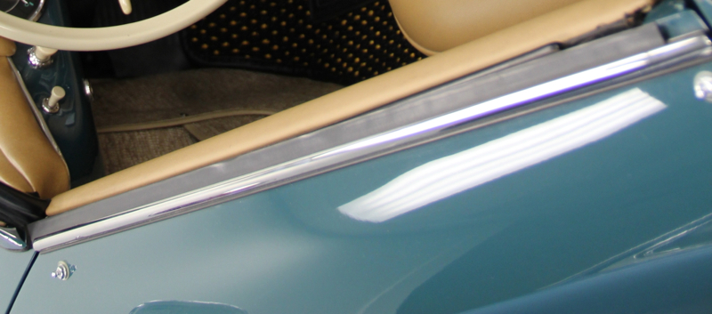 NLA53143141 Chrome Door Trim Set (Left and Right) for 356A Convertible ...